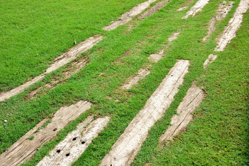 8 Ways to Transform Your Garden With Railway Sleepers